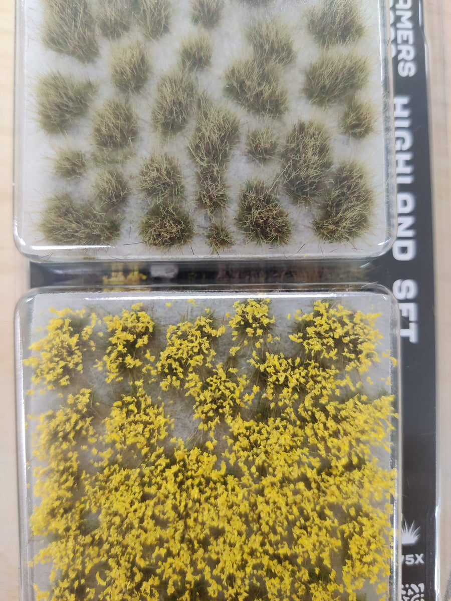 Gamer Grass Highland Set – The Portal Comics and Gaming